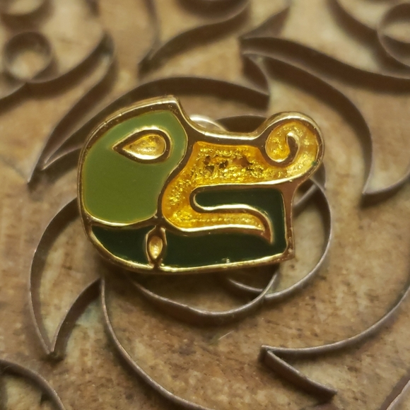 MFA (Museum Of Fine Arts) | Jewelry | Vintage Mfa 978 Pin | Poshmark